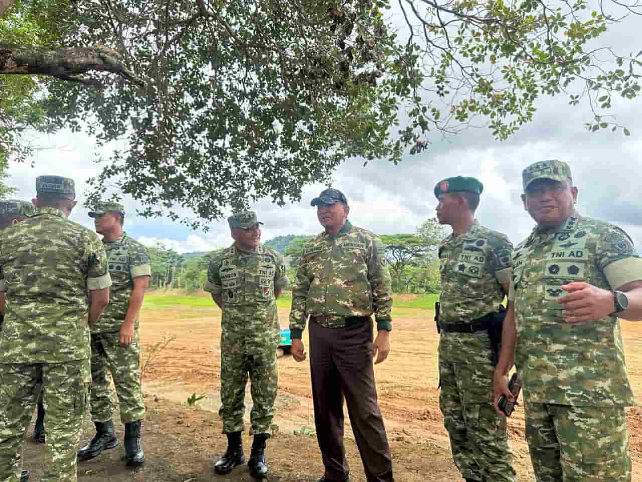 Brigjen TNI Budiawan Basuki Terima Kunjungan Menhan RI Sjafrie ...